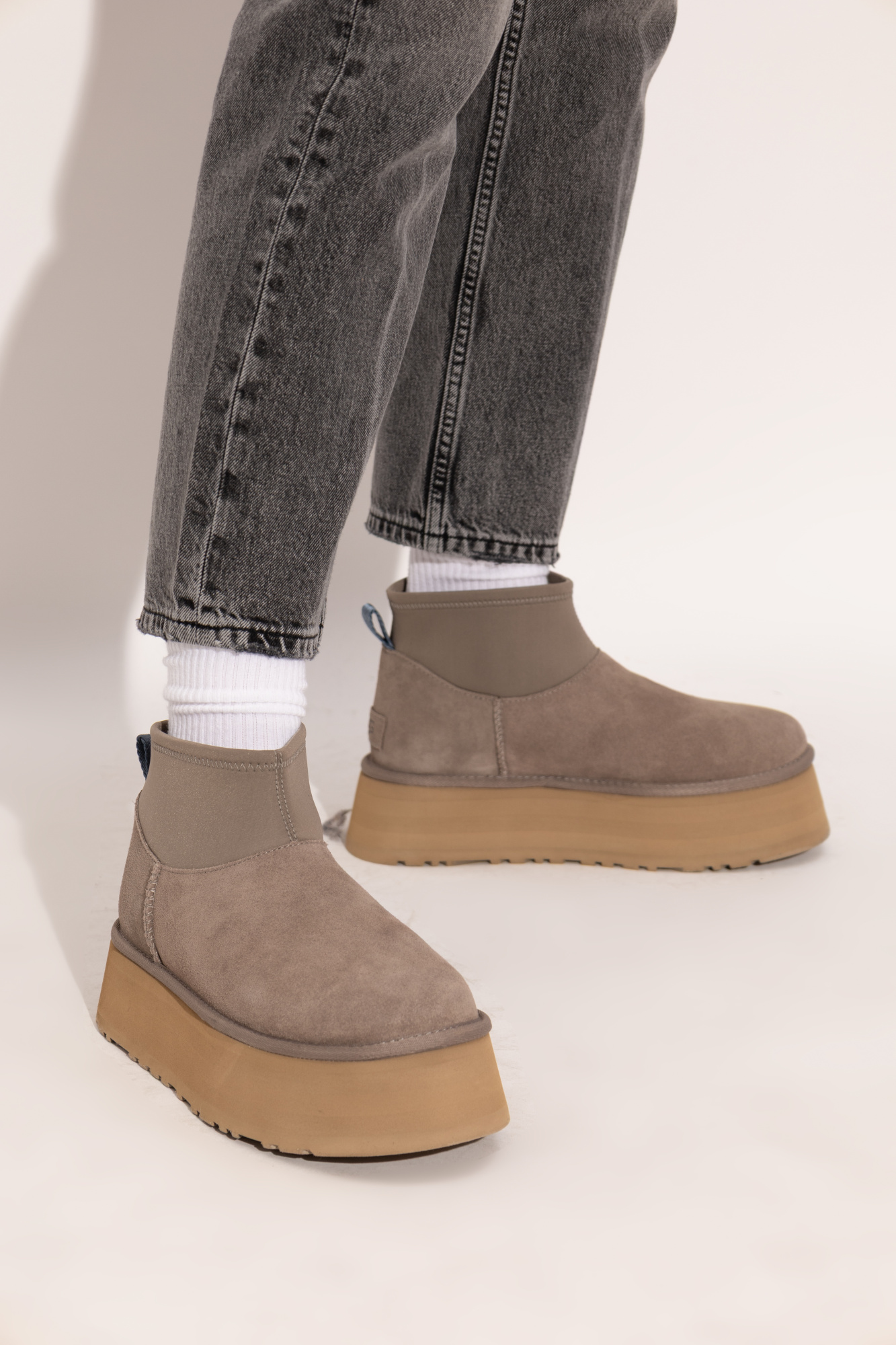 Grey Platform snow boots 'Classic Mini Dipper' UGG - Vitkac GB
