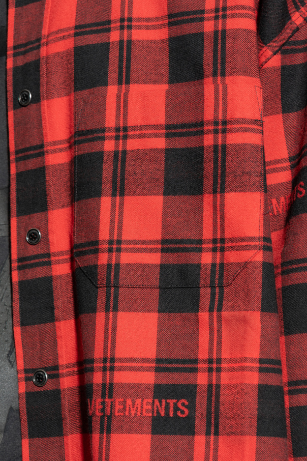 Red Logo shirt VETEMENTS - Vitkac GB