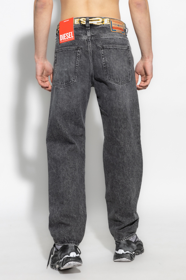 Diesel GREY ‘2010 L.32’ jeans - Styleswith